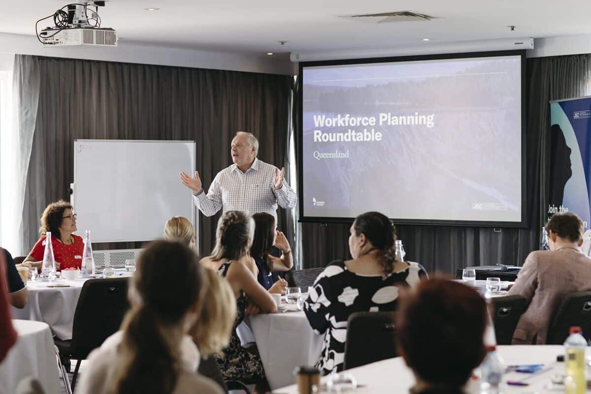 BuildSkills Australia - Training Reform Roundtables - Scaffolding ...